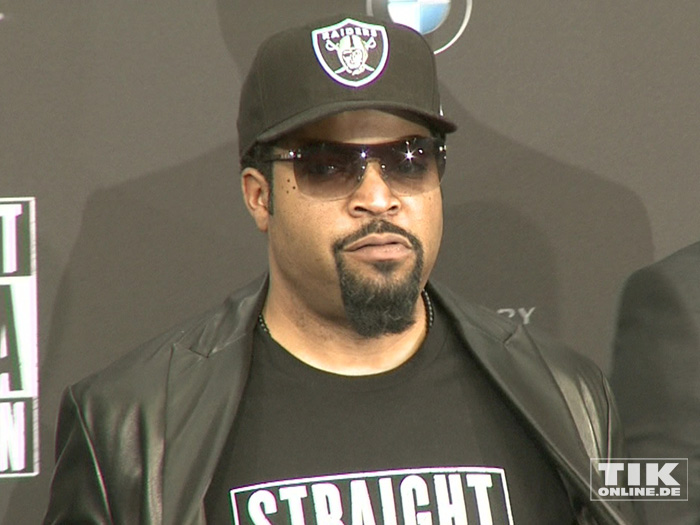 „Straight Outta Compton“-Premiere: Rap-Legende Ice Cube total stolz auf ...